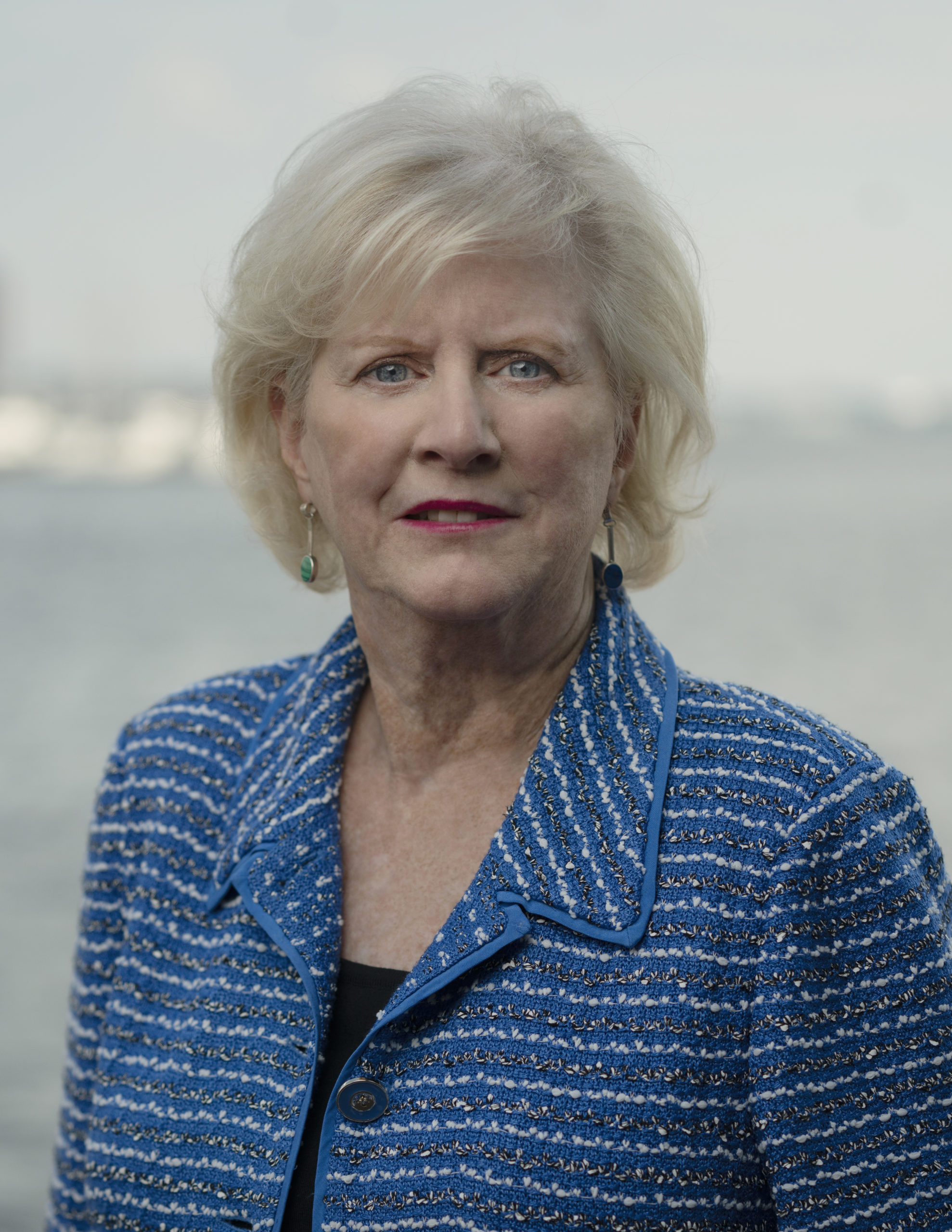 Leslie Headshots - Defining Entertainment