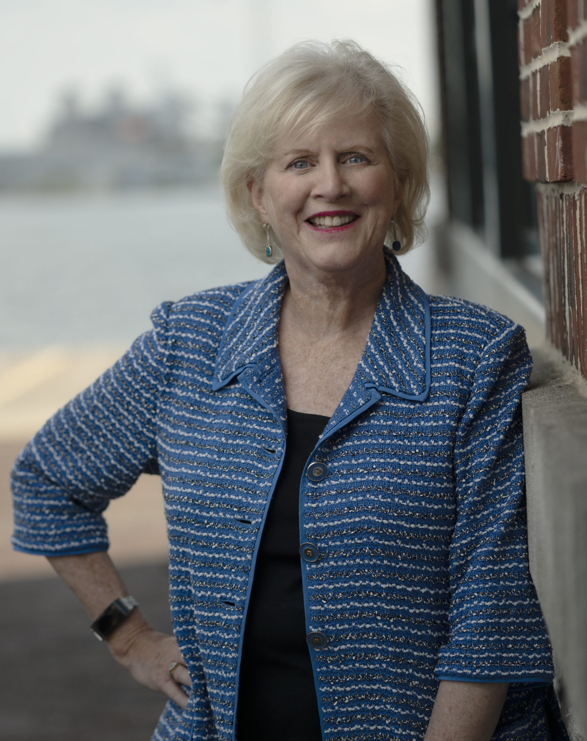 Leslie Headshots - Defining Entertainment